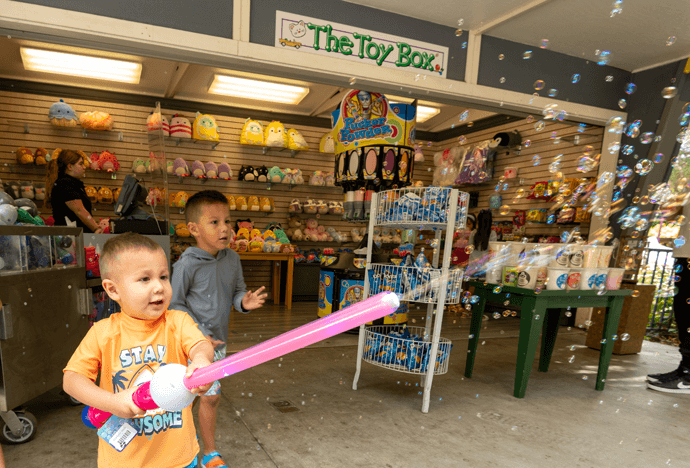 Shopping - Gilroy Gardens Family Theme Park